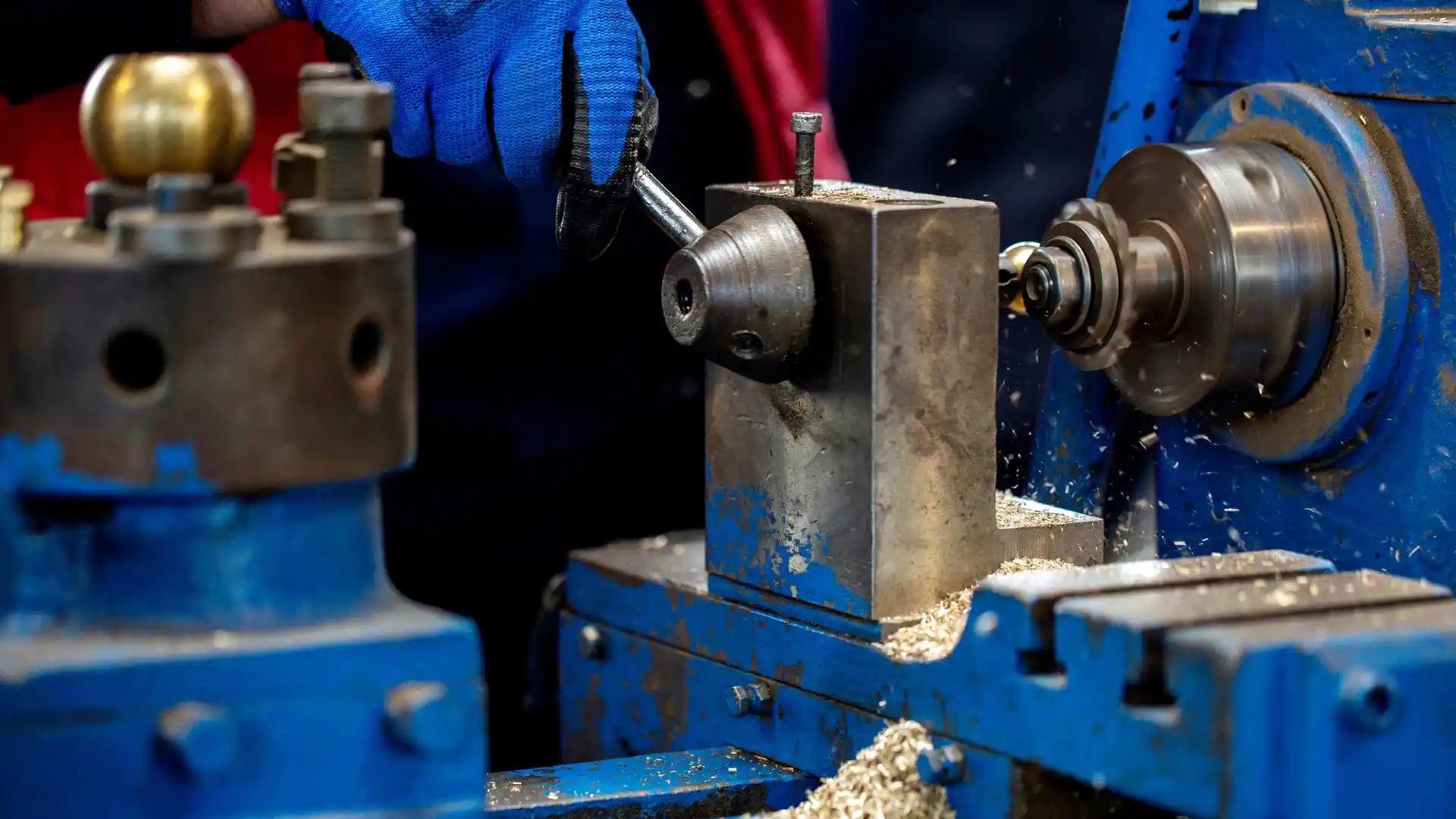 Pabrik Braket Sidoarjo - Metal Manufakturing Indonesia
