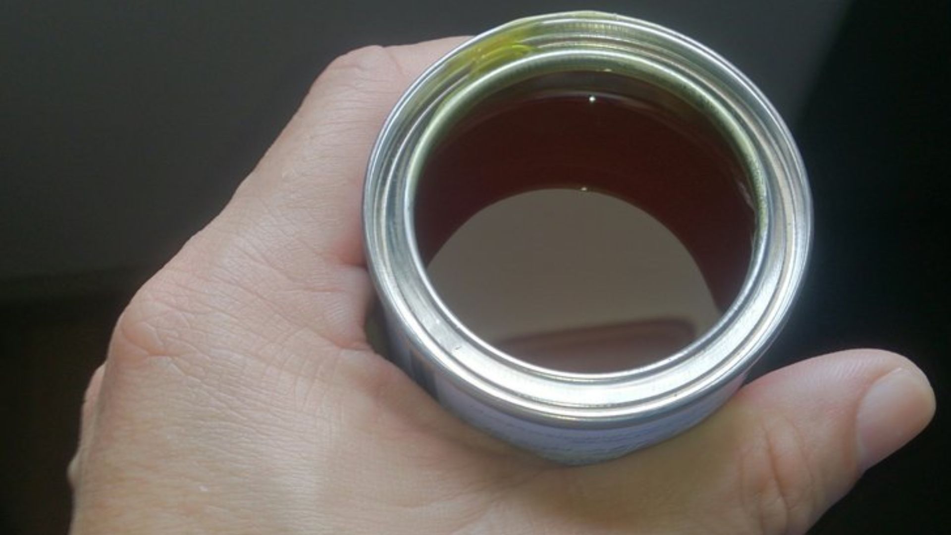 Kaleng Lem Berkualitas untuk Industri dan Retail - Metal Manufakturing ...